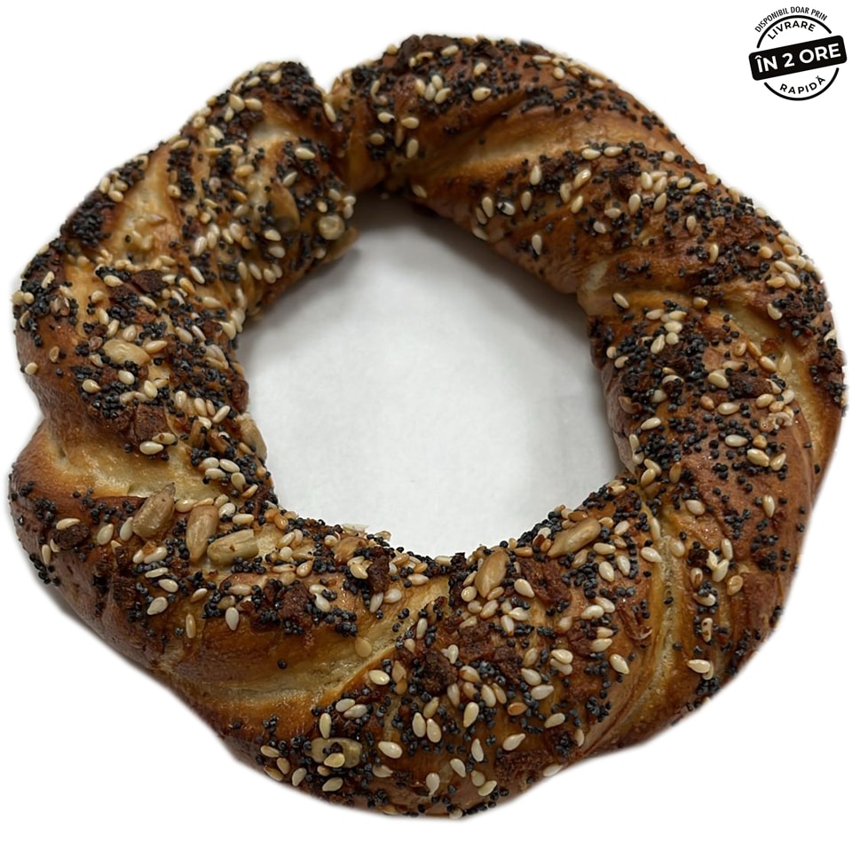 Petru | Covrig cu seminte si ceapa 85g | Mega-image